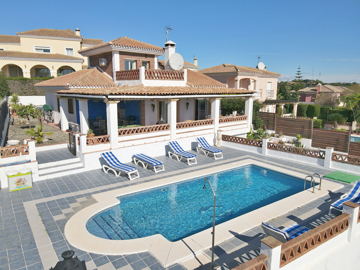 Villa for sale in Coín, Costa del Sol - BlueView Property Marbella